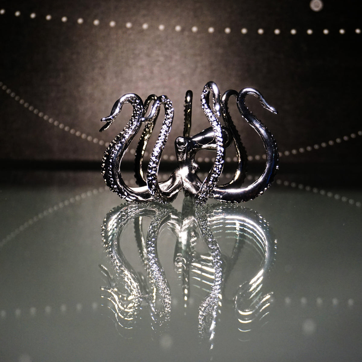 The OctoStand - Ocean-Themed Display Stand for Orbs, Plants and Ocean ...