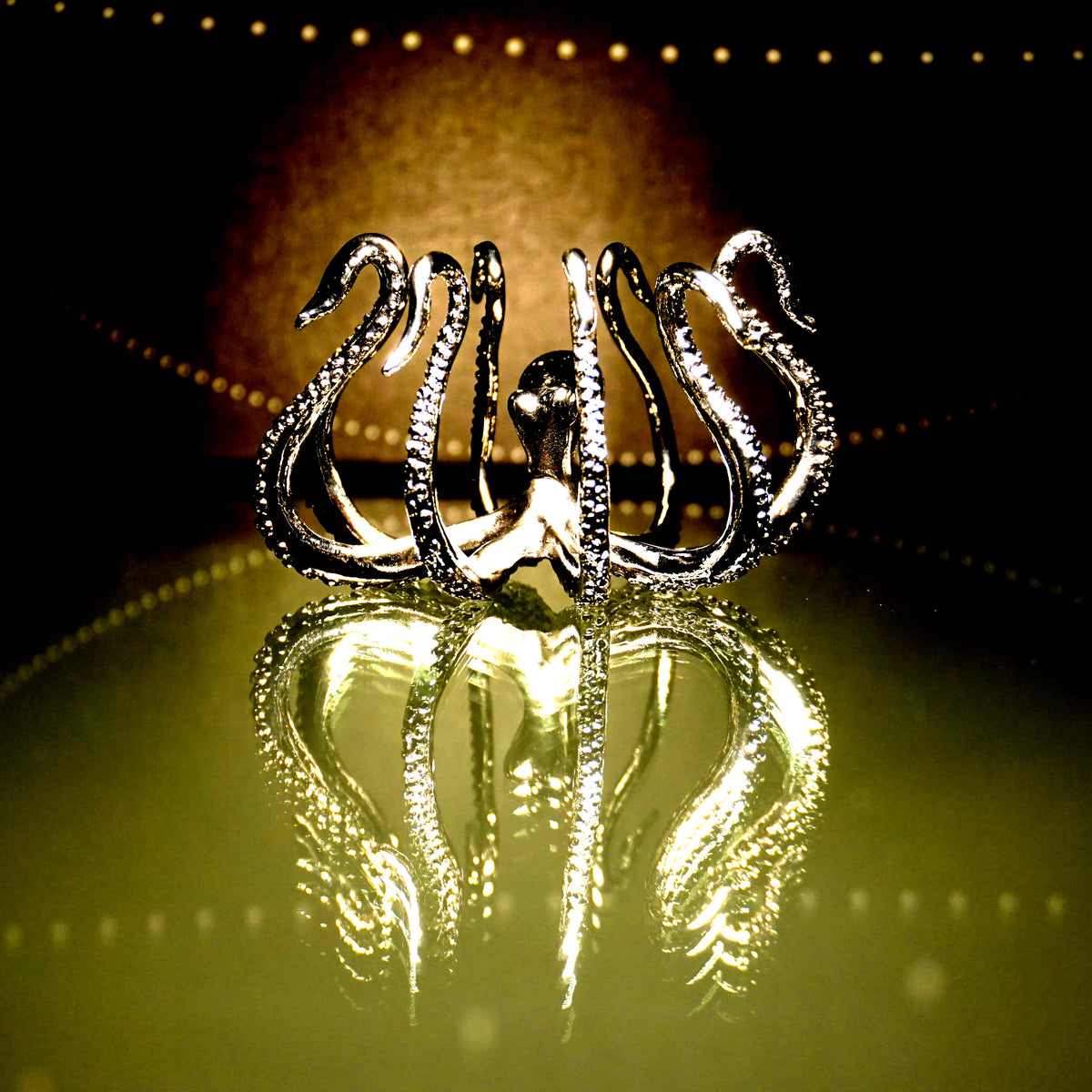 The OctoStand - Ocean-Themed Display Stand for Orbs, Plants and Ocean ...